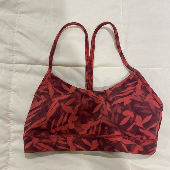 lululemon athletica | Intimates & Sleepwear | Lululemon Size 4 Flow Y ...